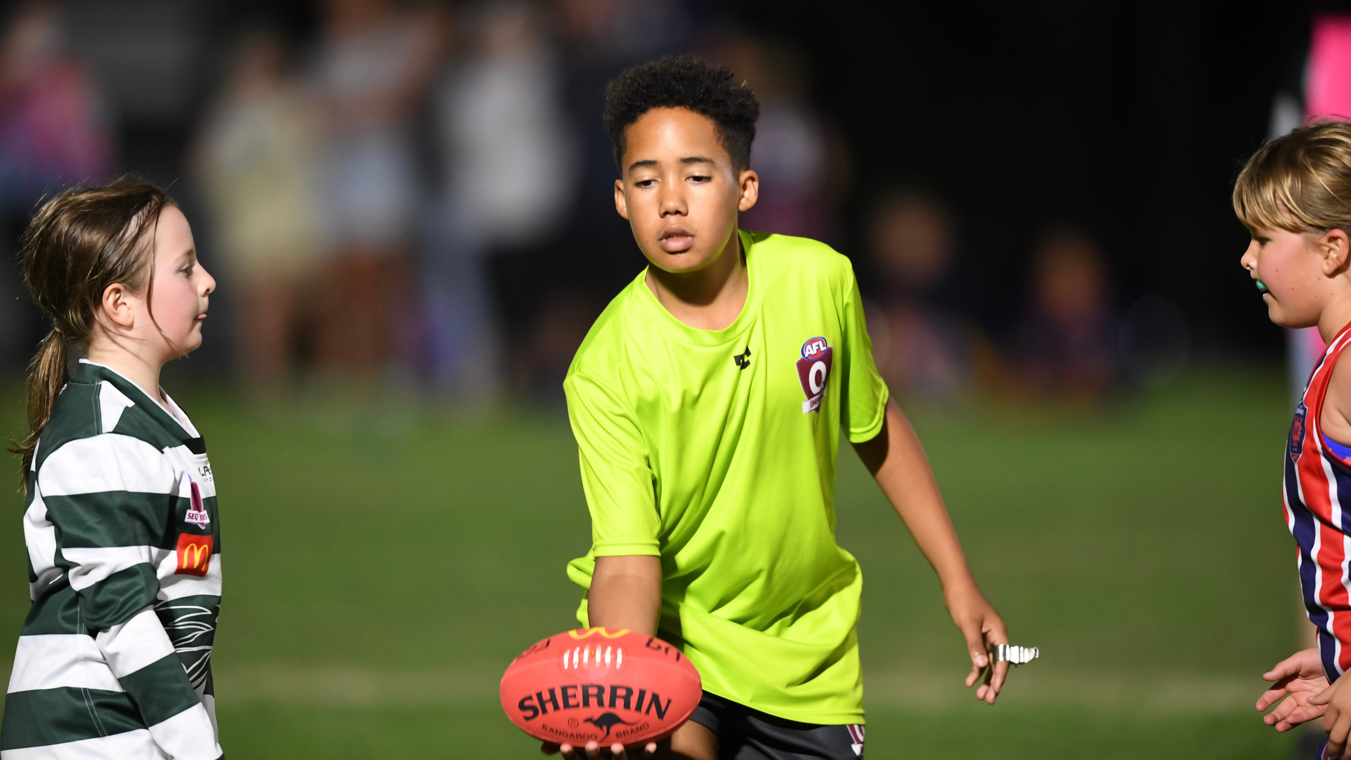 SEQ Youth Finals Goal Umpiring Program - Play AFL